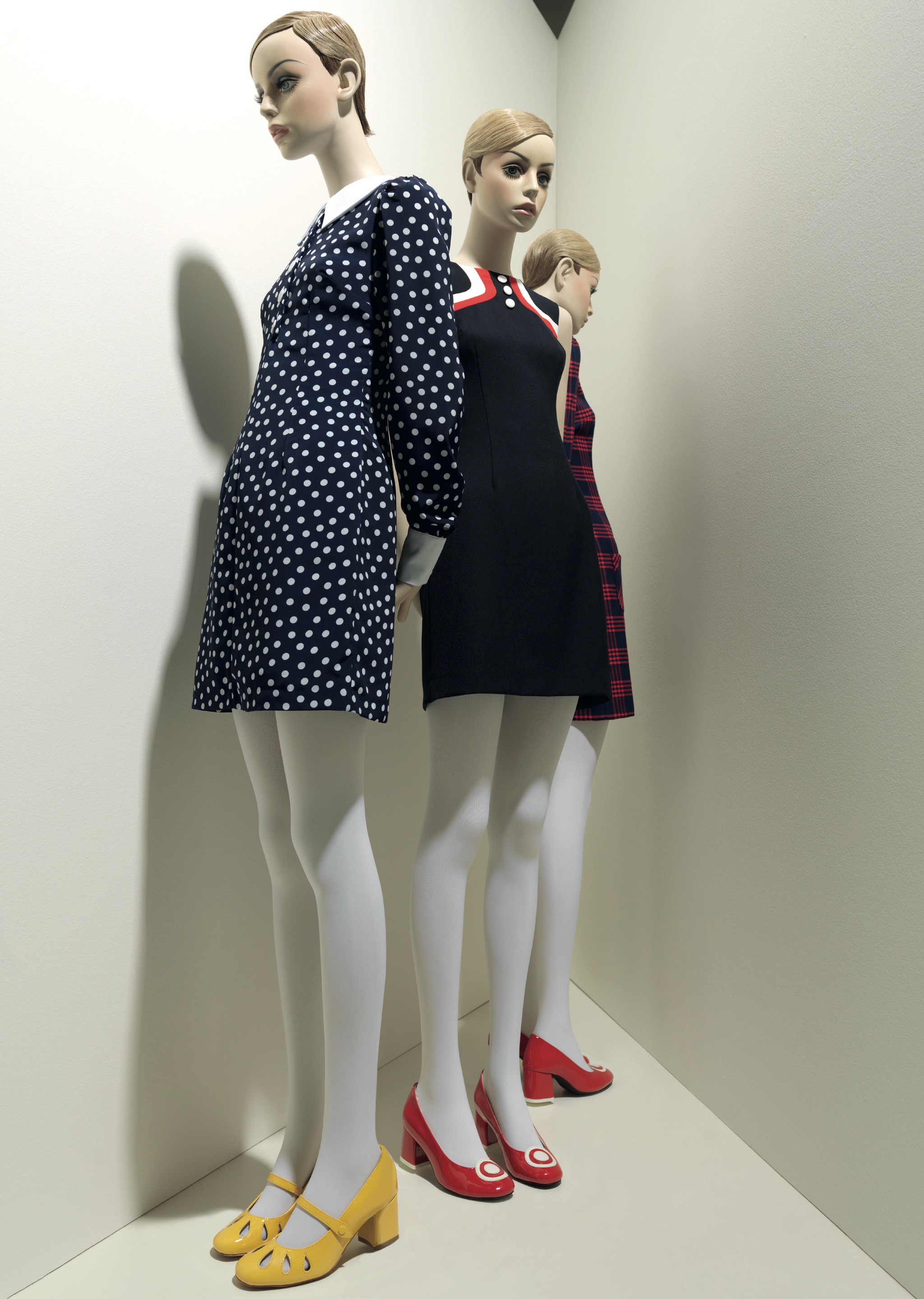 Rootstein: Twiggy - Remaking A Fashion Icon