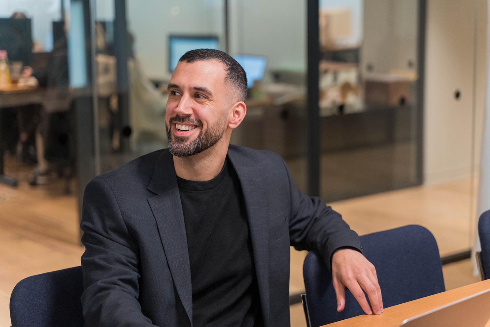 How to Attract Customers Through Branding - Creative Ideaz