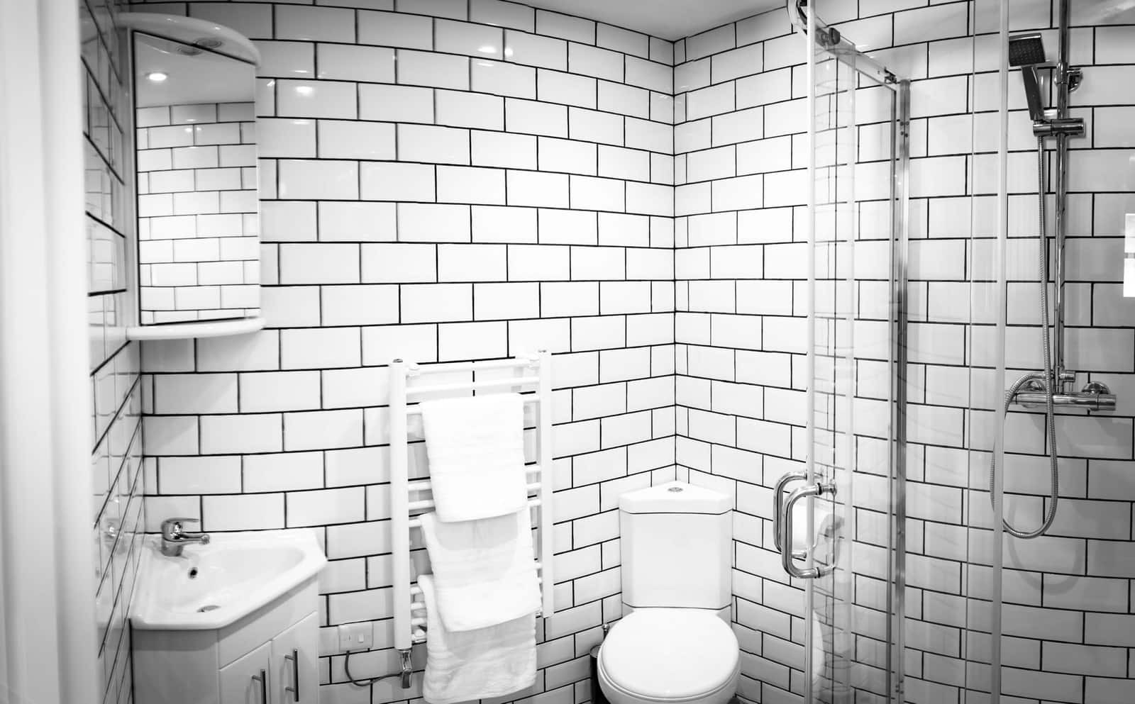 Ian Heaps Fishing Resort Still Water Accomodation