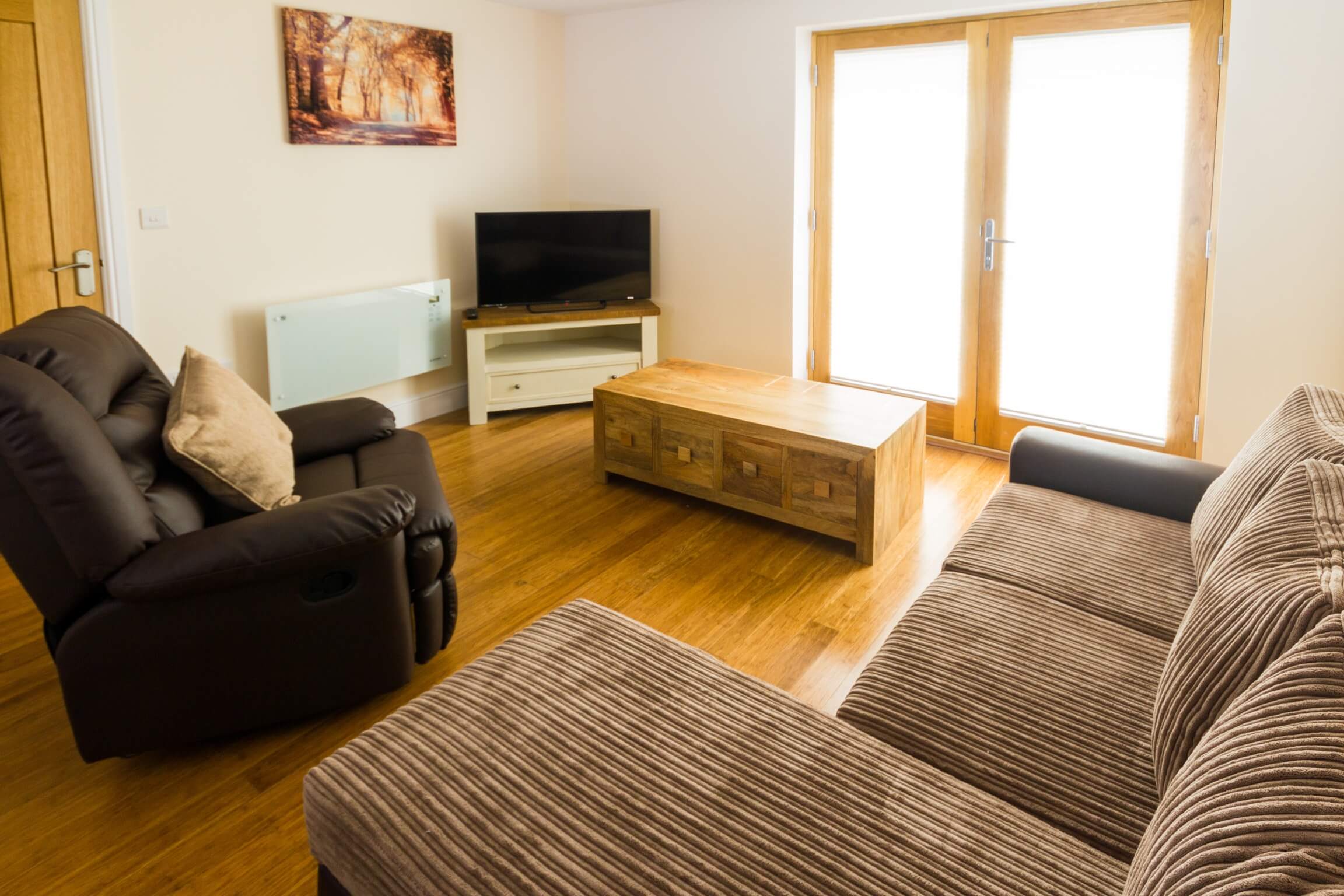 Ian Heaps Fishing Resort Still Water Accomodation