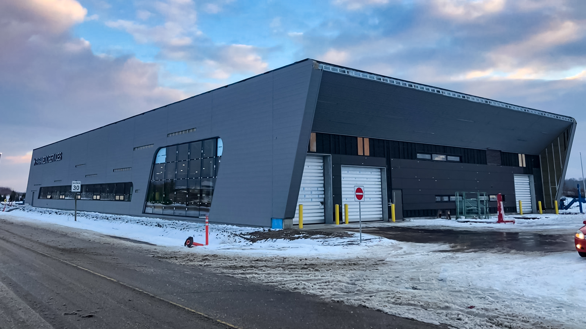 Waterloo Paramedic Services Headquarters | ARCNOVA