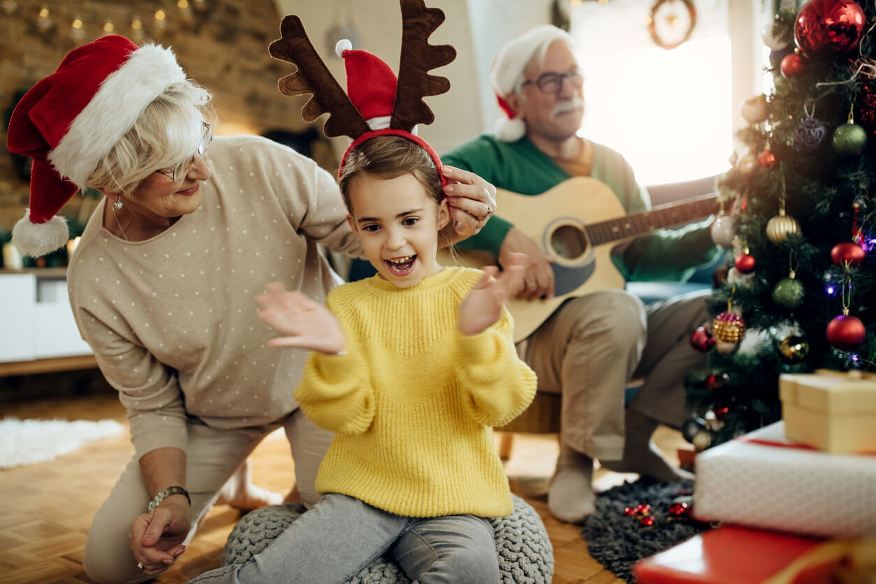 Our favorite Christmas songs for kids | Sawyer Blog