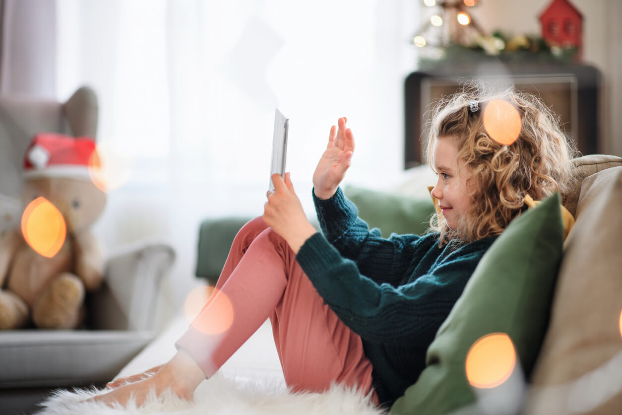 6 holiday activities to play on Zoom | Sawyer Blog