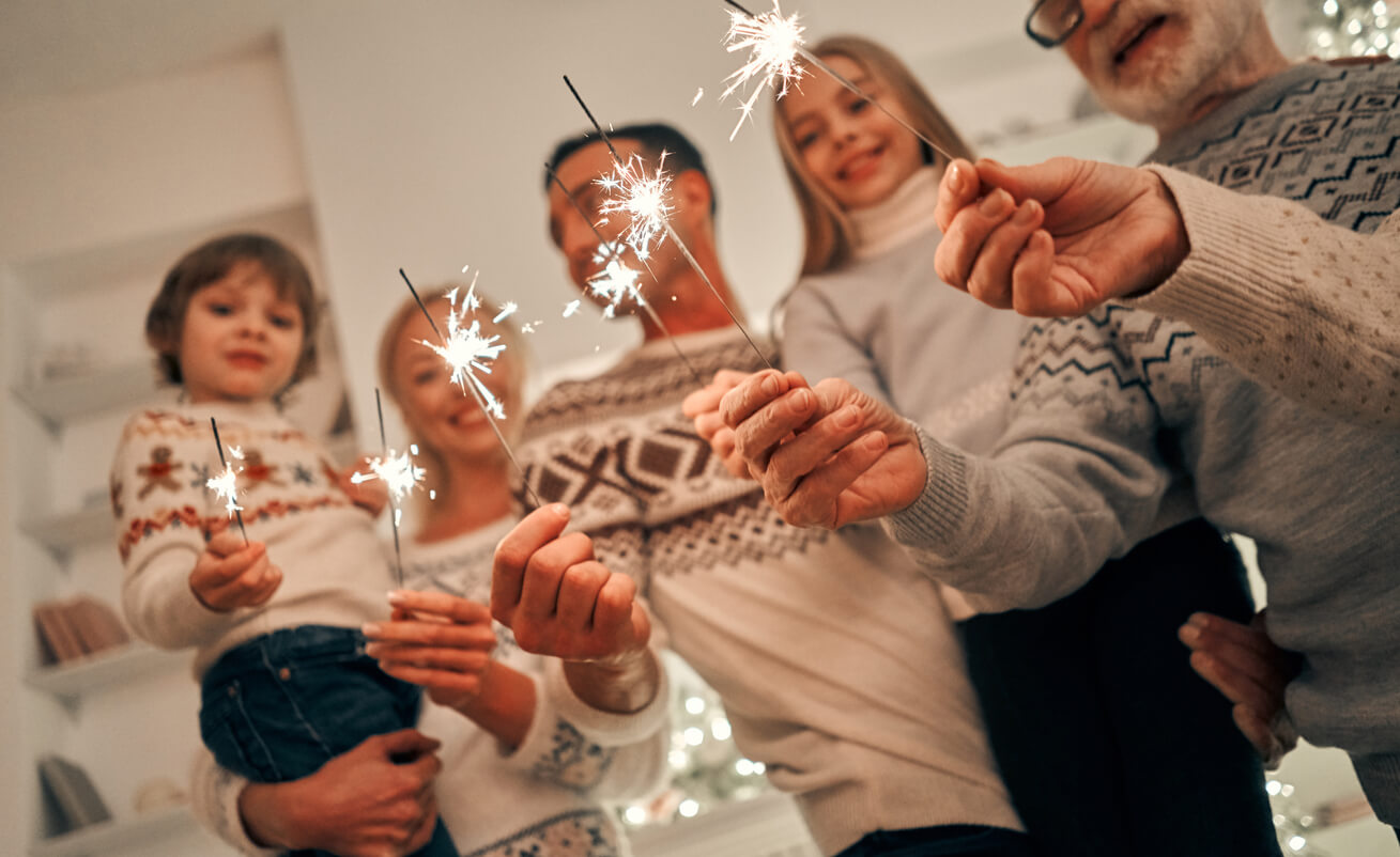10 new year activities to do as a family | Sawyer Blog