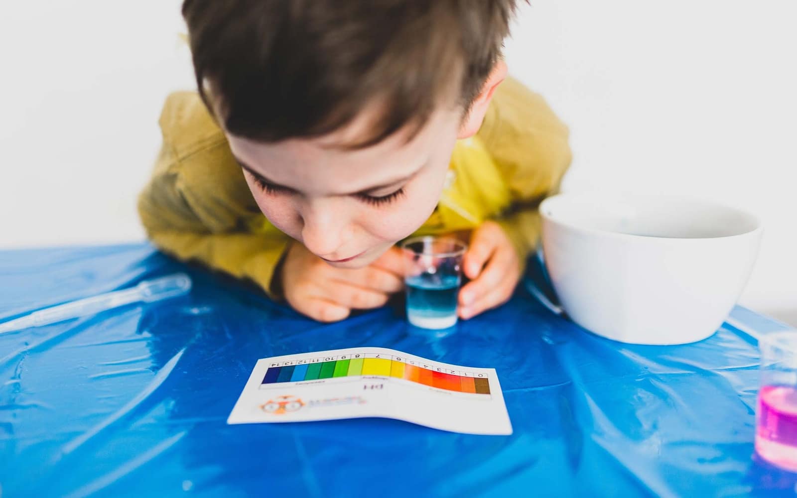 The benefits of doing at-home experiments with kids | Sawyer Blog