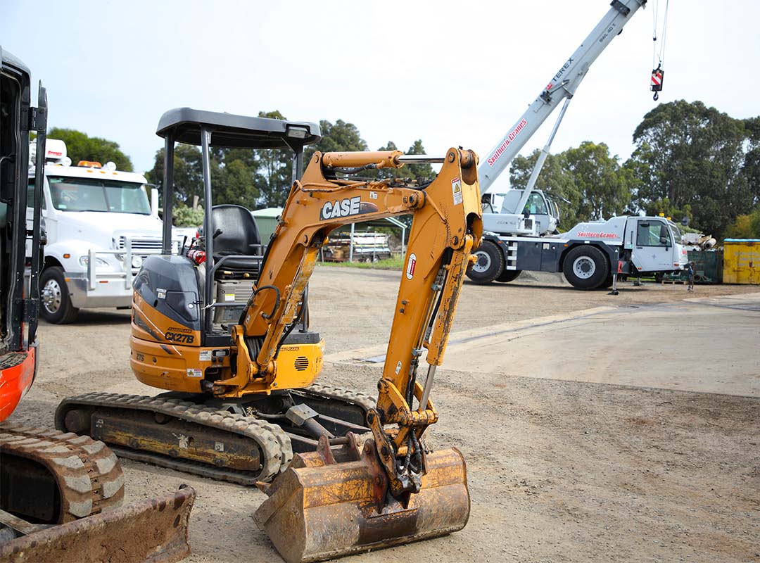 Excavator Hire | Southern Cranes