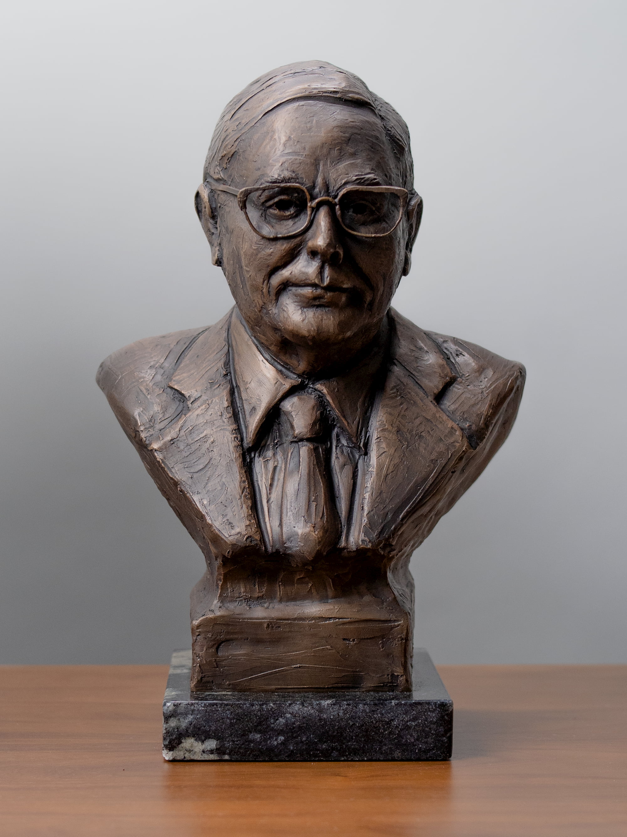 Berkshire Nerds — Charlie Munger Bronze Bust
