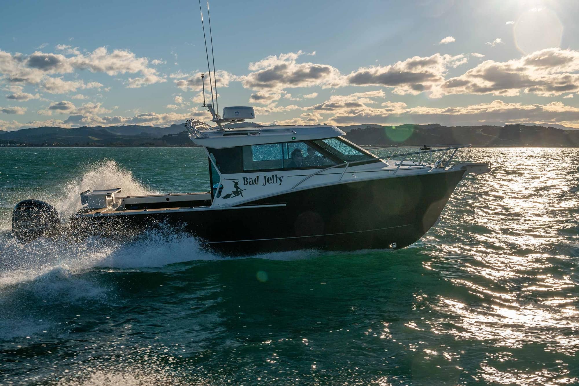 Dickey Boats Custom 800
