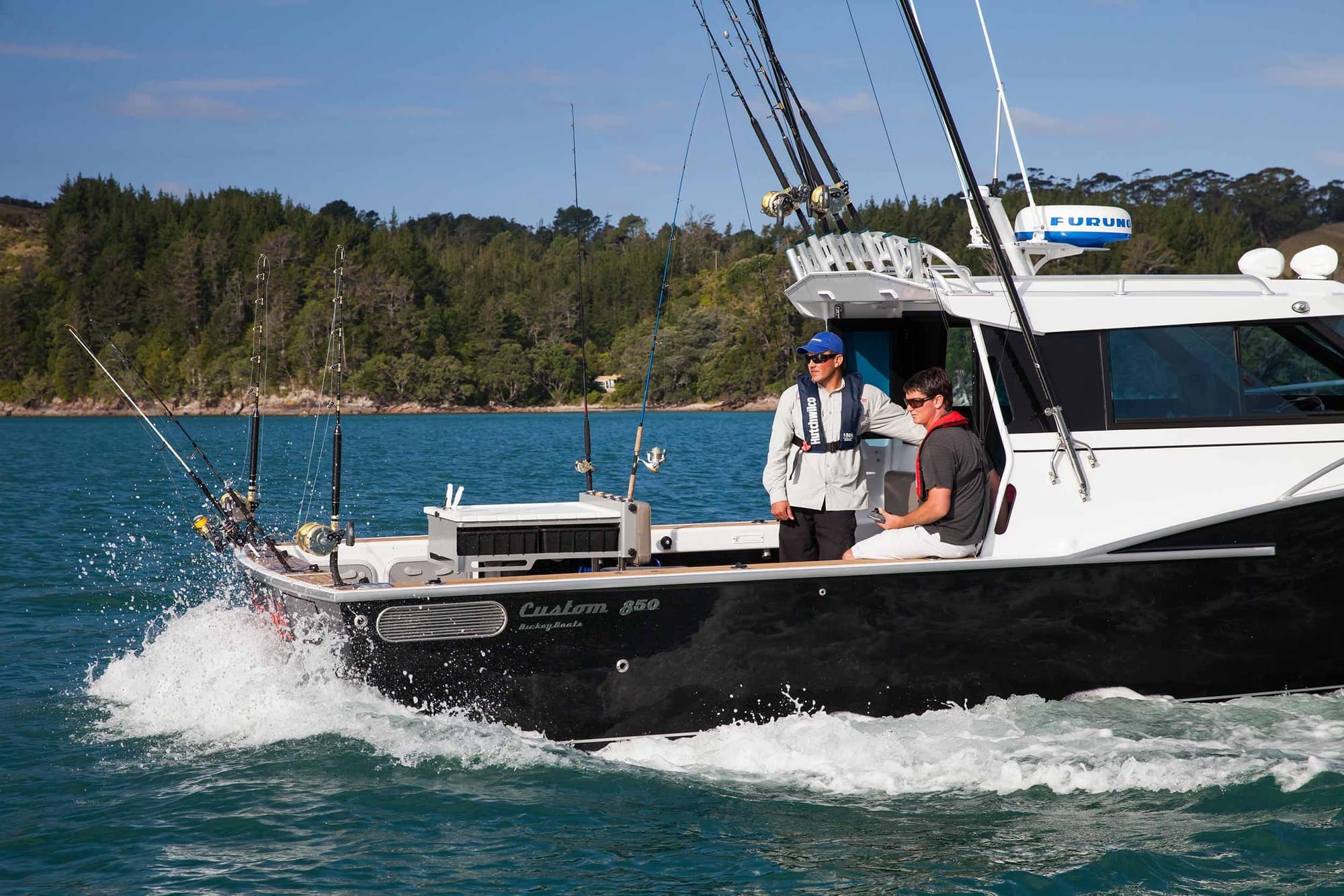 Dickey Boats Custom 850