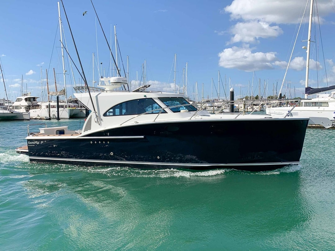 Dickey Boats Semifly 32