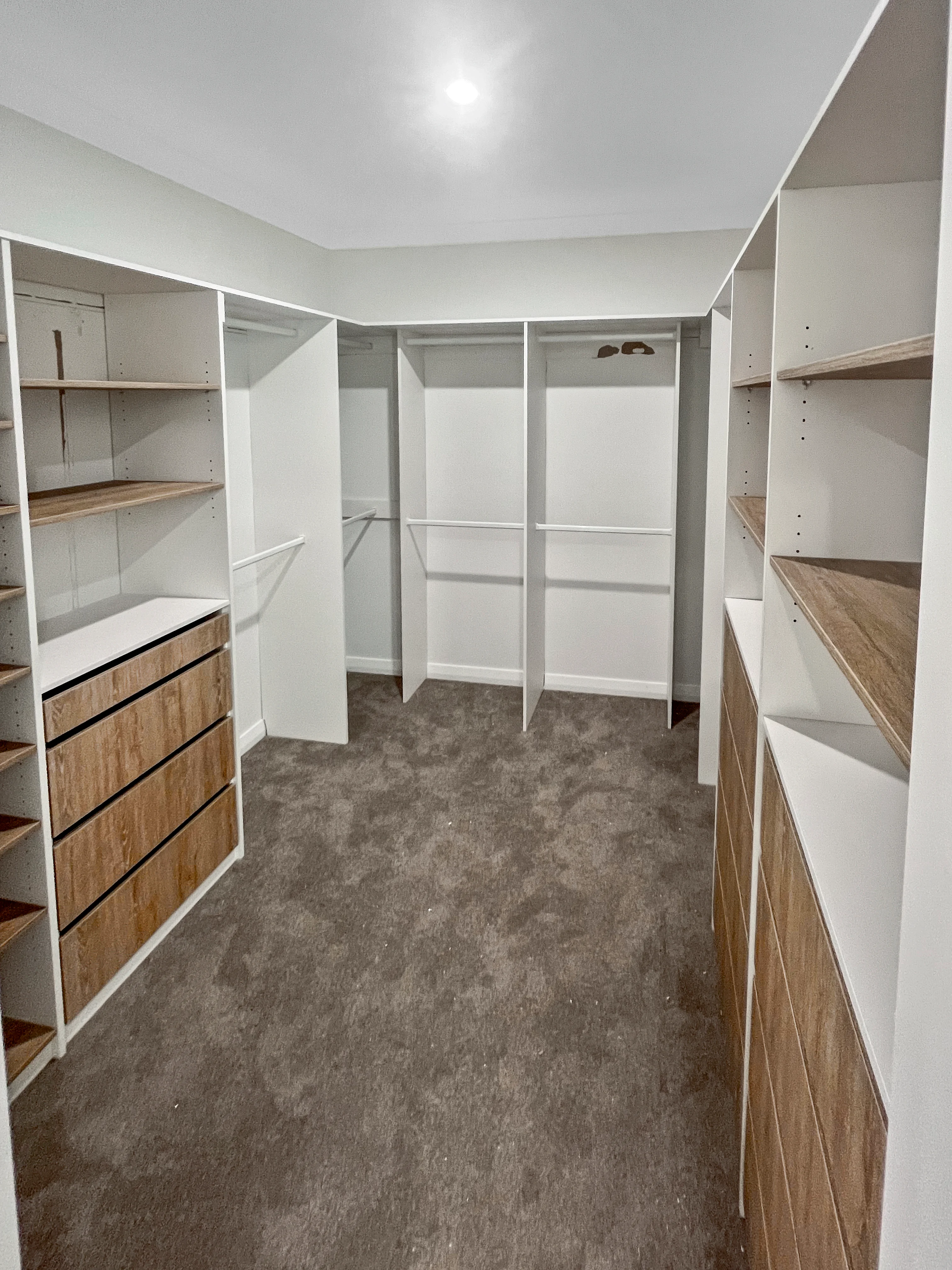 Custom Built In Wardrobes Sydney | Silva Wardrobe Co.