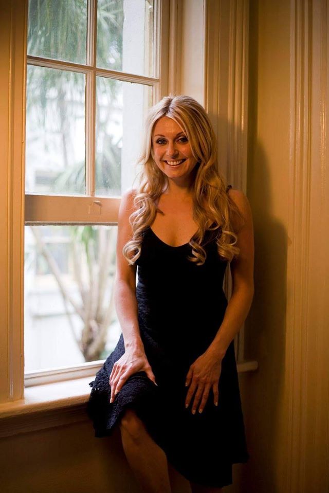 Details About - Louise Anton