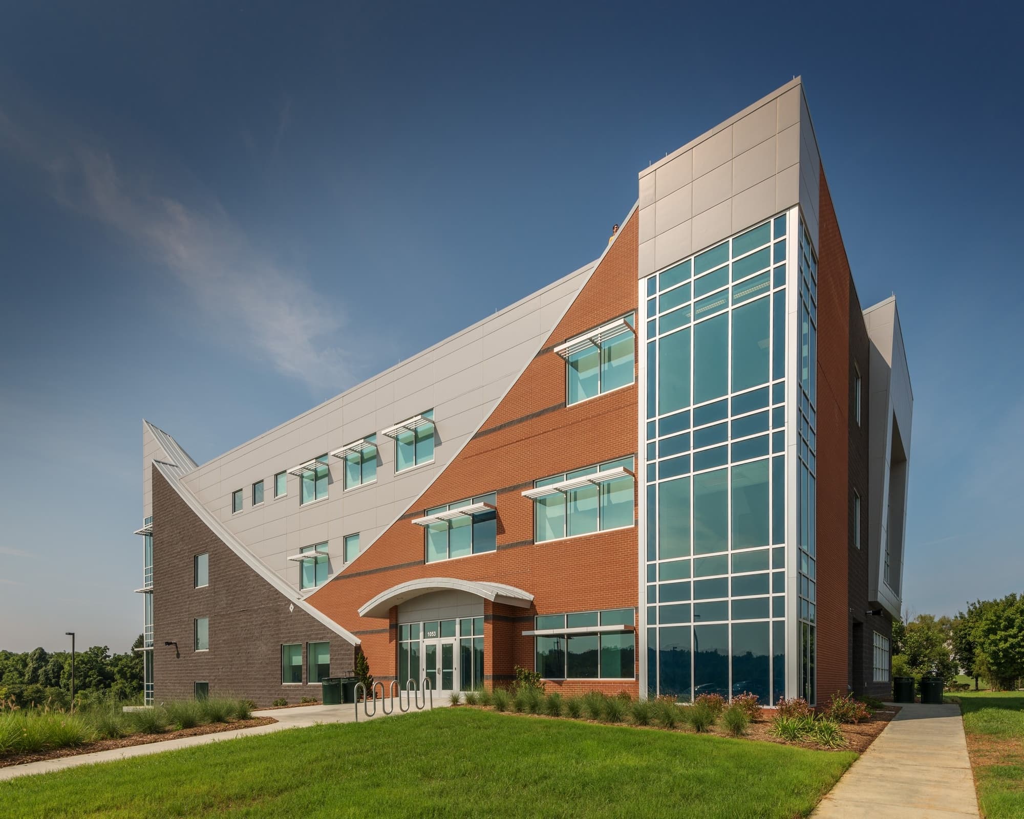 Monteith Construction | GTCC Aviation Classroom Building