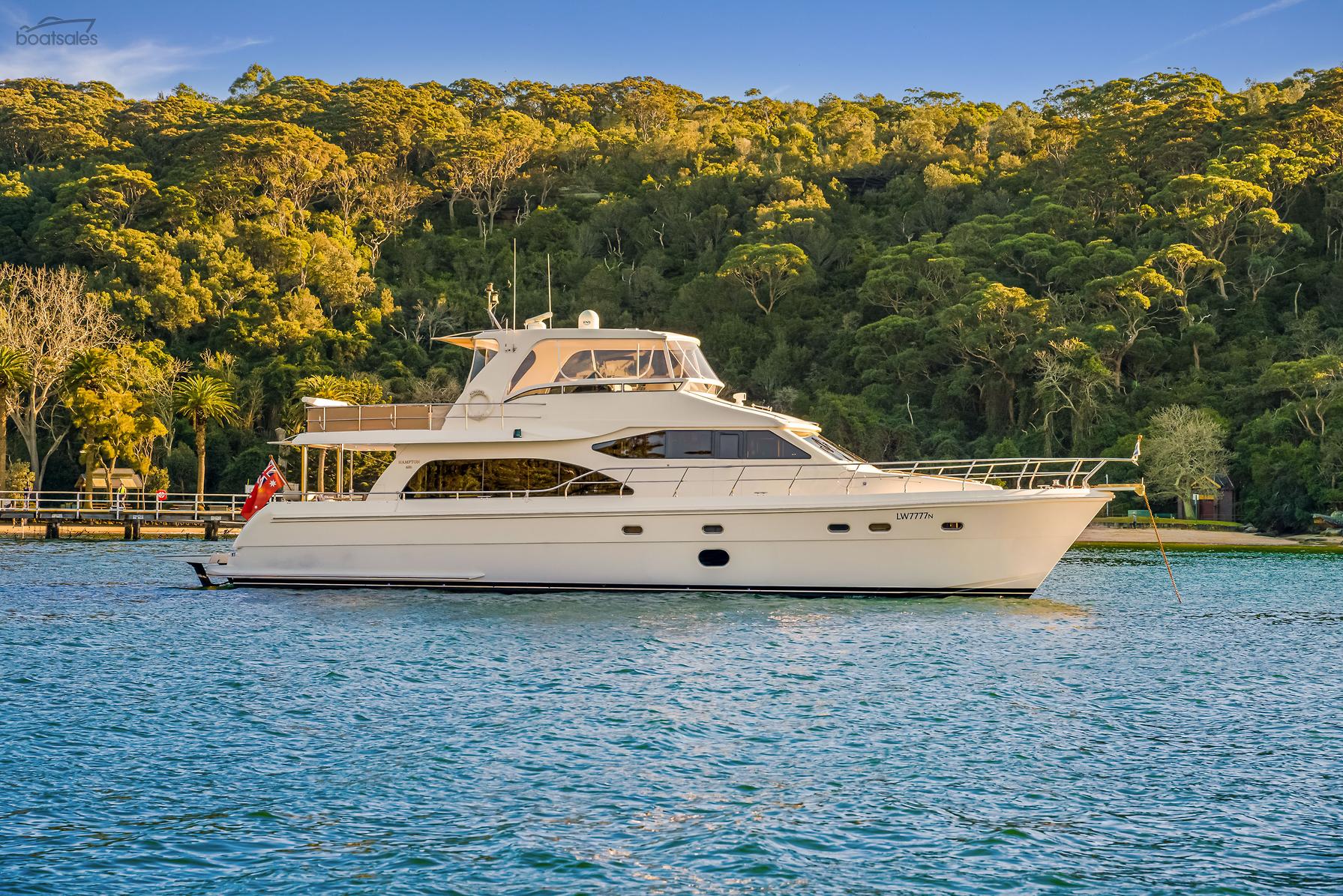 Sold - 2009 Hampton 680 Pilothouse