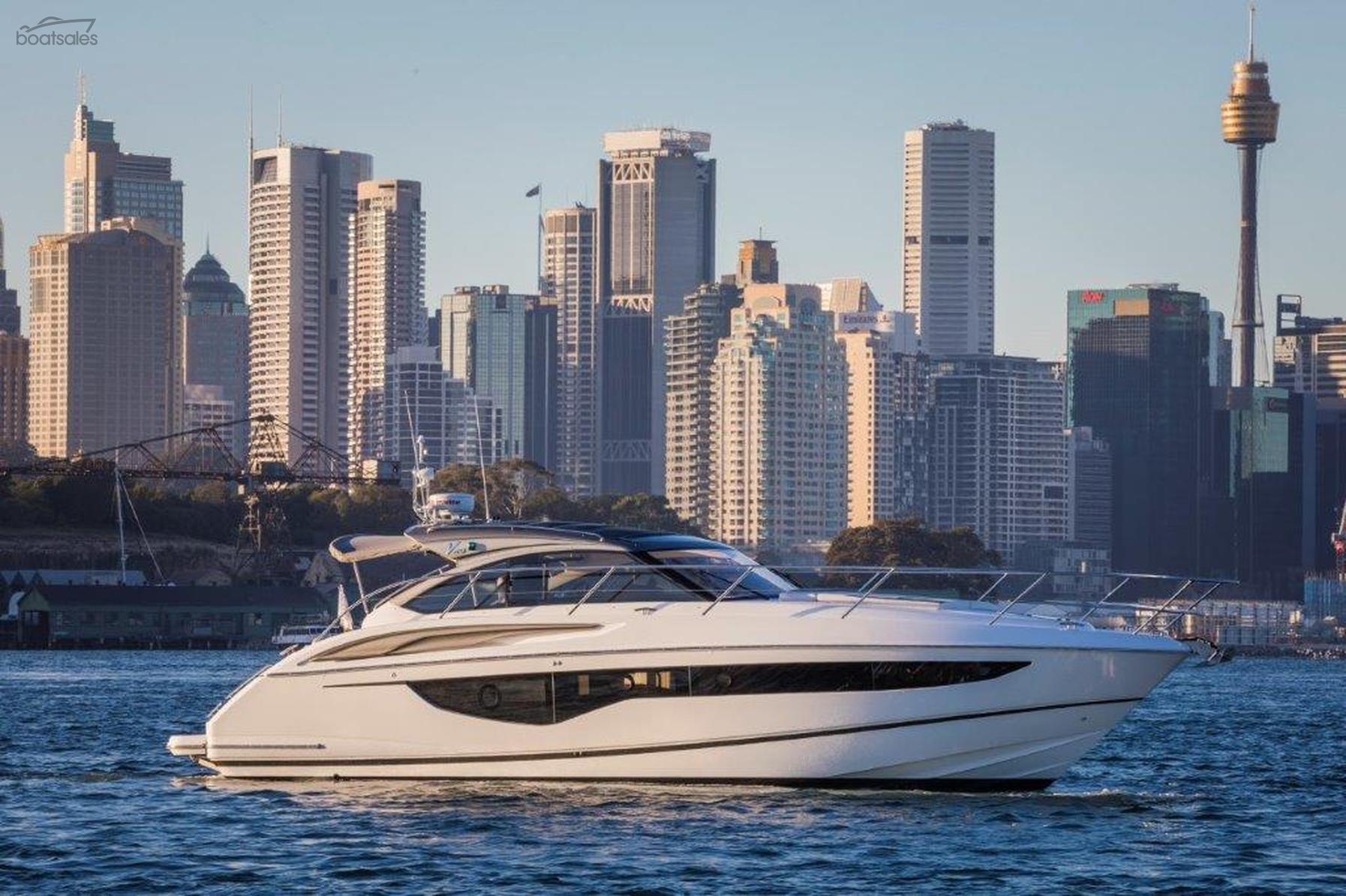 Sold - 2018 Princess V40