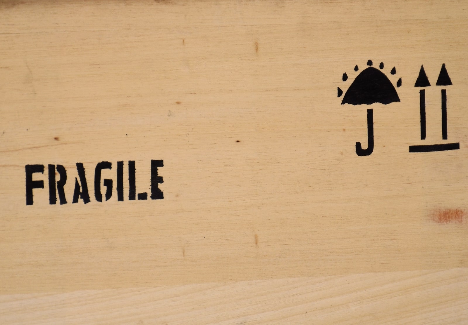 Handle With Care: The Ultimate Guide to Shipping Fragile Items ...