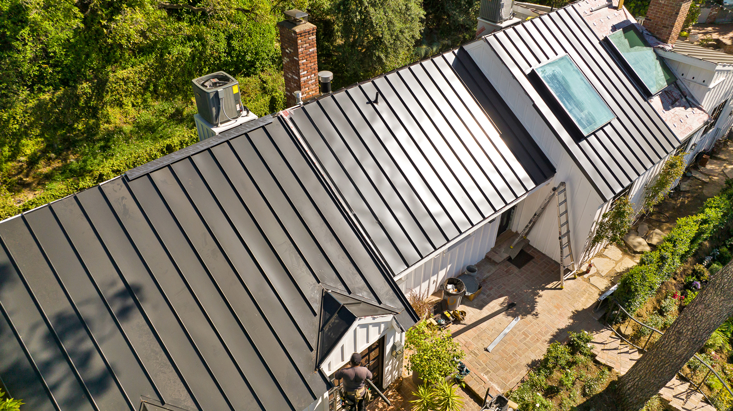 10 Ways to Minimize Oil Canning on Standing Seam Metal Roofs