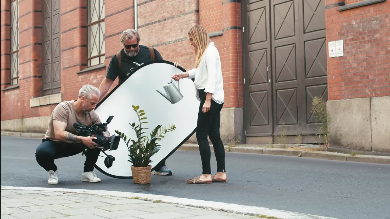 Maverix - Reklame | TV | PR og kommunikasjon | Design