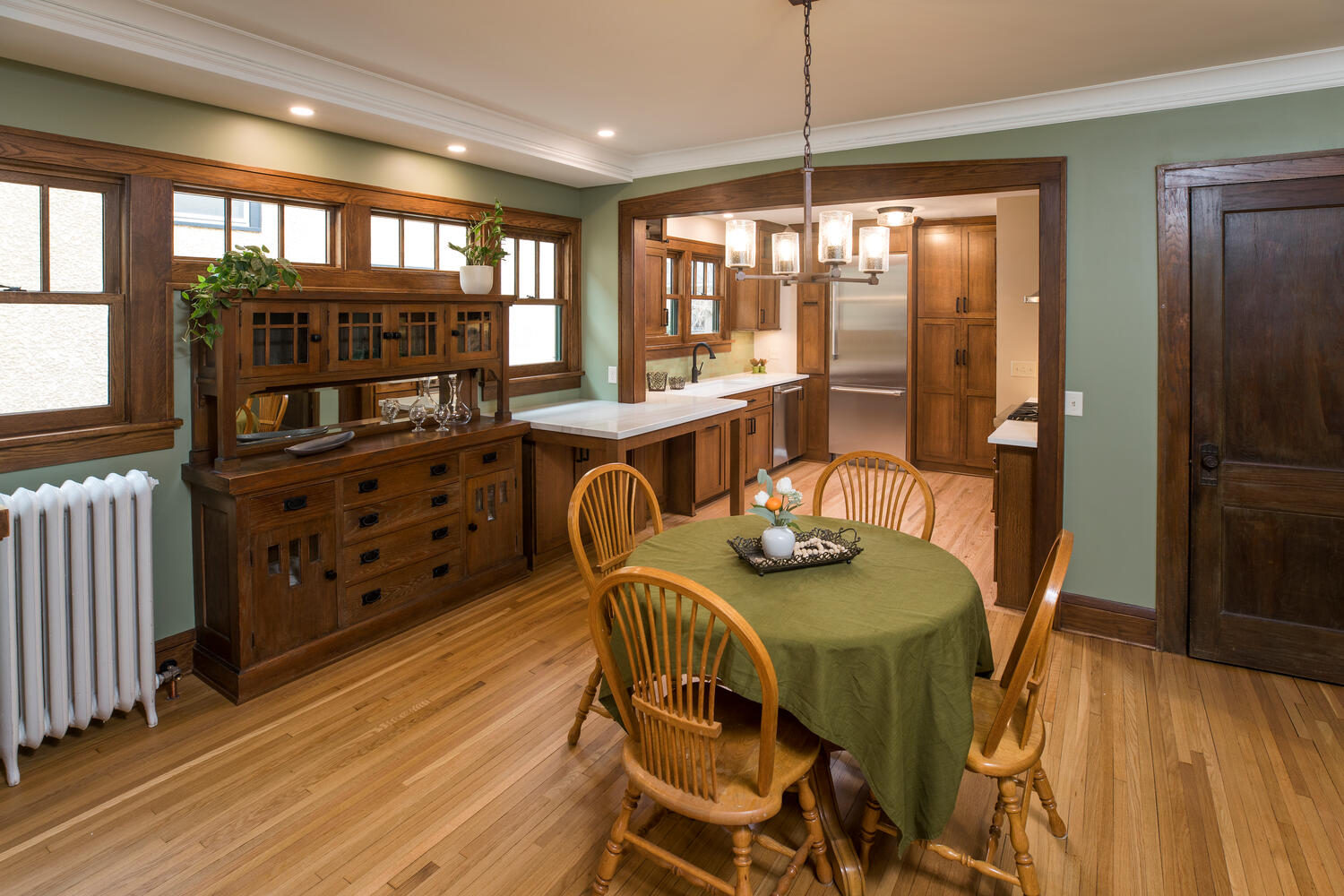 Minneapolis 1920's Craftsman Period Home Transformation