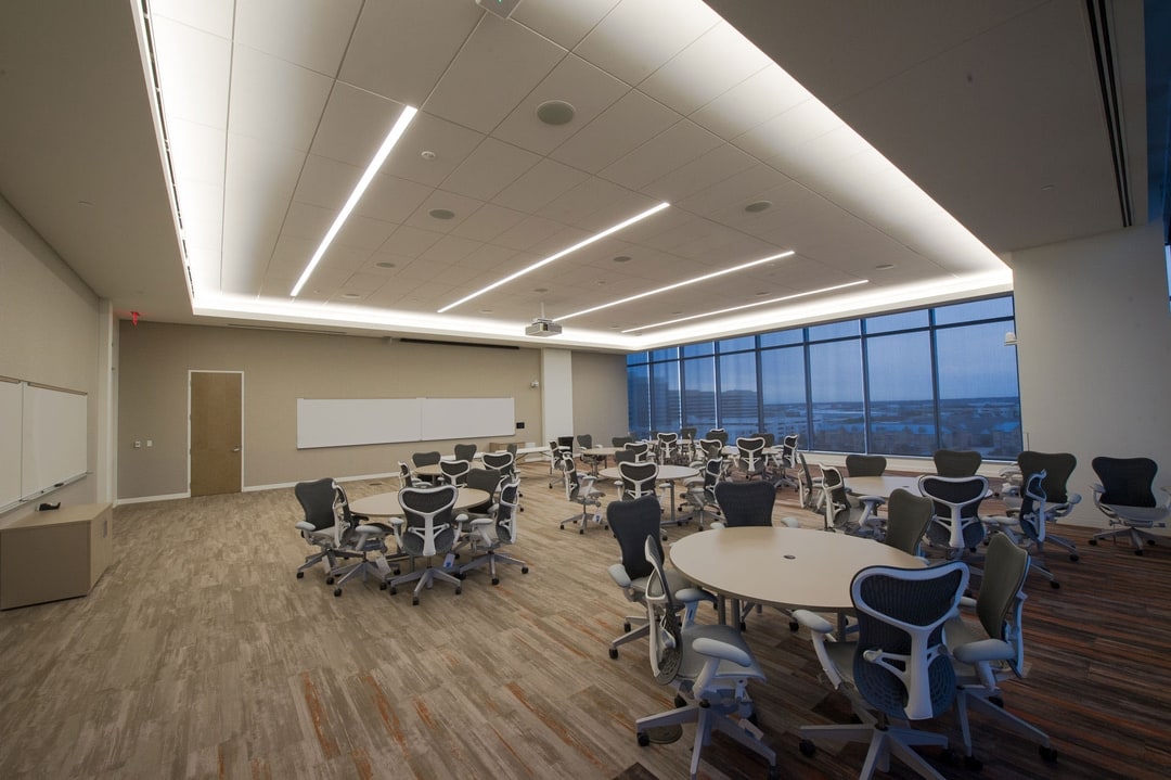 Liberty Mutual Headquarters | Projects | CARRCO Painting
