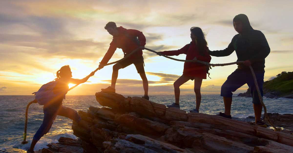 Understanding the Trust Building Process at the Community Level