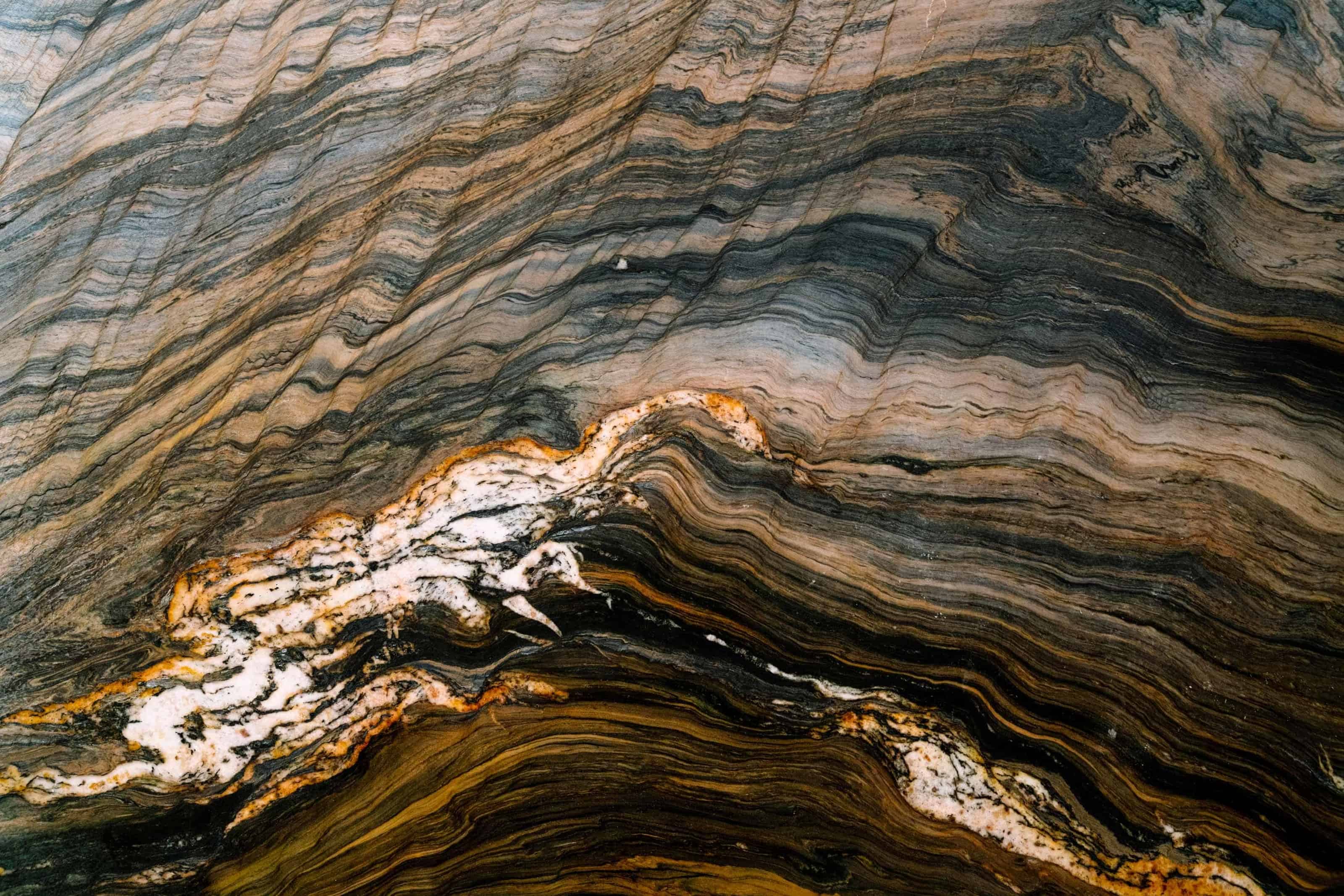 Montana Tile & Stone – Slabs