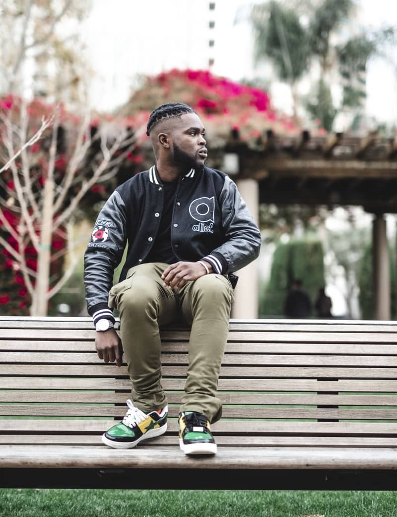 Official Website of Young Deji