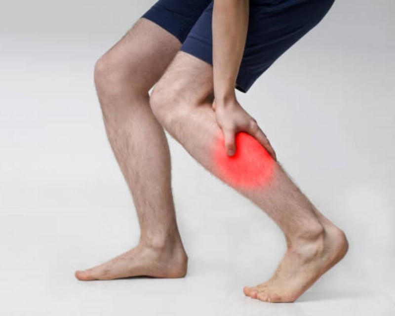 Painful Leg Cramps: Signs You May Have Peripheral Arterial Disease (PAD ...