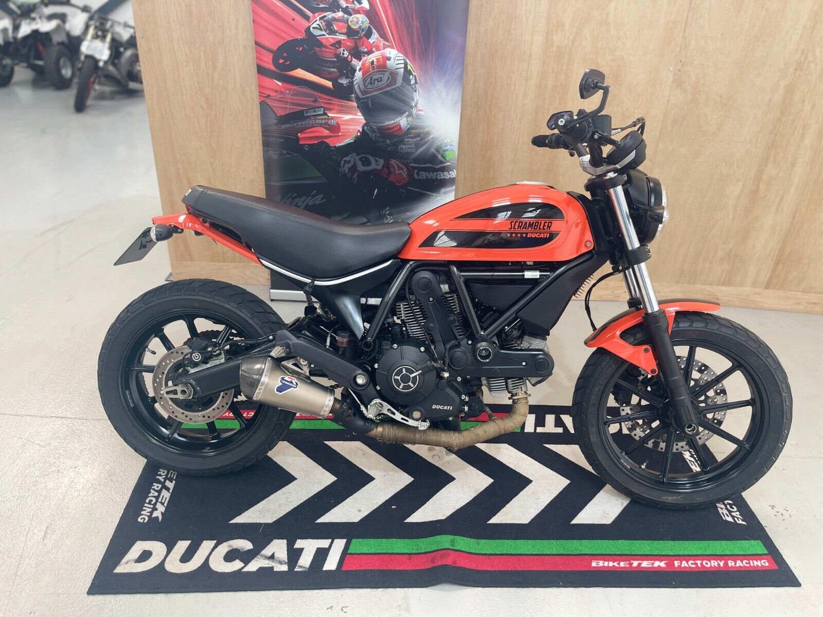 Ducati Scrambler Sixty 2 A2 licence 400cc 3700 Miles Termigoni FDSH PX ...