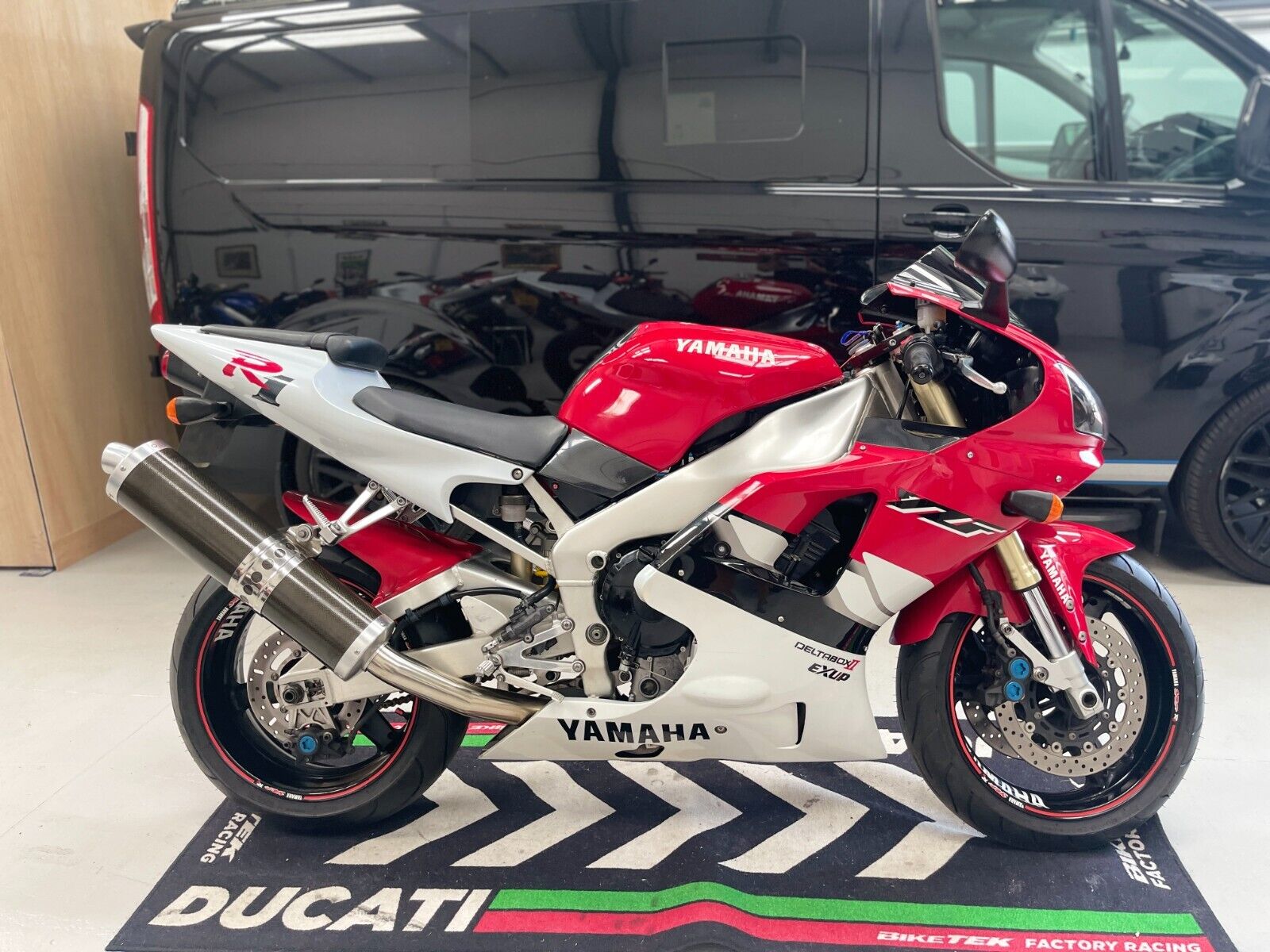 Yamaha YZF R1 4XV 30k Miles Some History PX Swap Red White 2 Keys PX ...