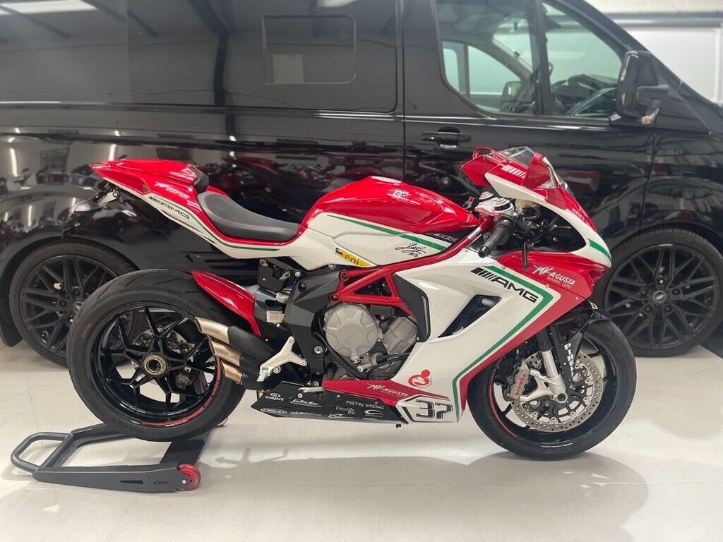MV Agusta F3 800 RC 1 Owner 2016 3000 miles Limited Edition Number 347/ ...