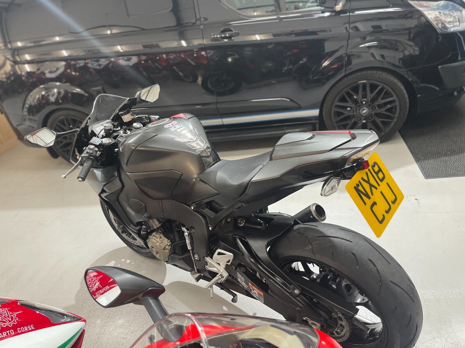 2018 HONDA CBR1000RR FIREBLADE BLACK SUPER SPORTS 2 OWNER 4300 MILES PX ...