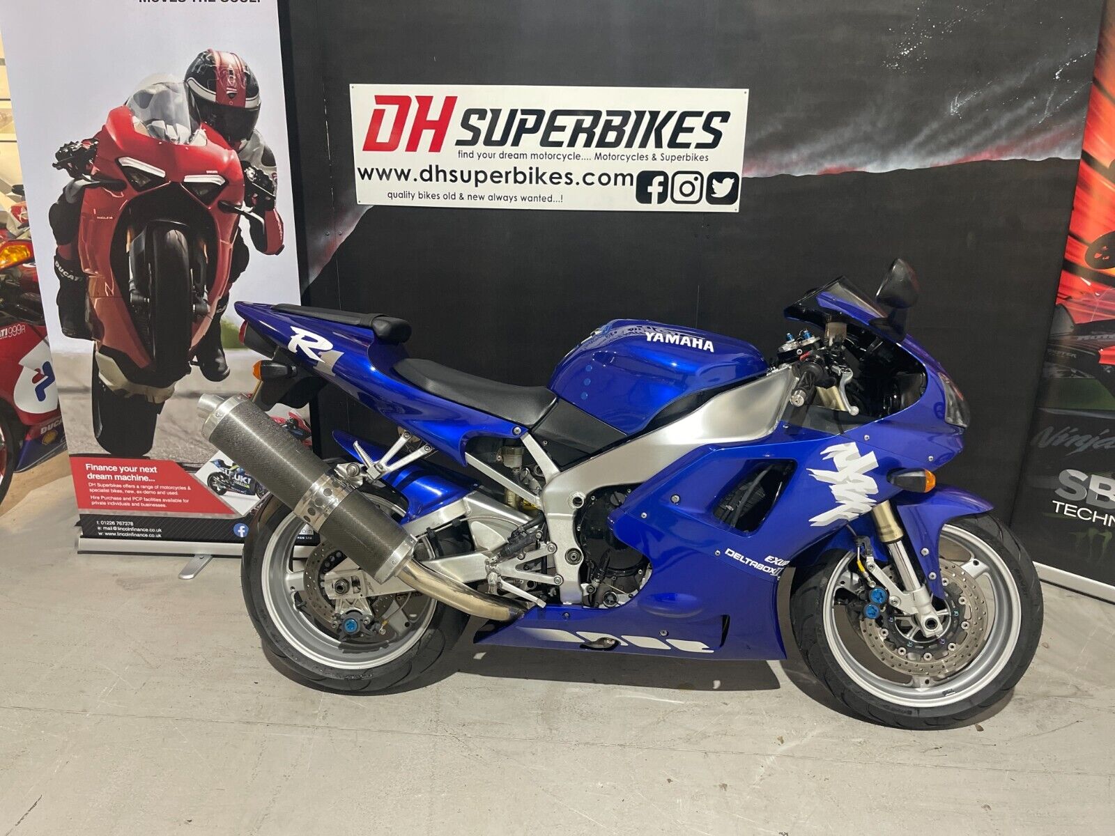 Yamaha 1998 YZF R1 4XV 25 k Miles Some History PX Blue White 2 Keys PX Swap YAMAHA