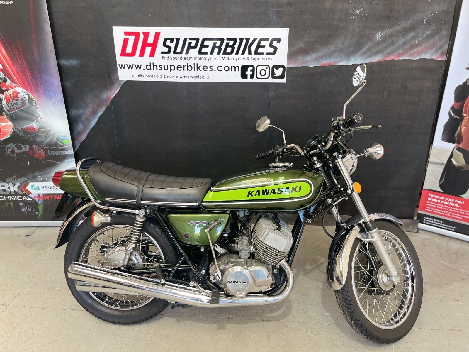 1975 Kawasaki KH500 H1 2 Stroke Mach III Finished in green 4 OWNERS UK ...