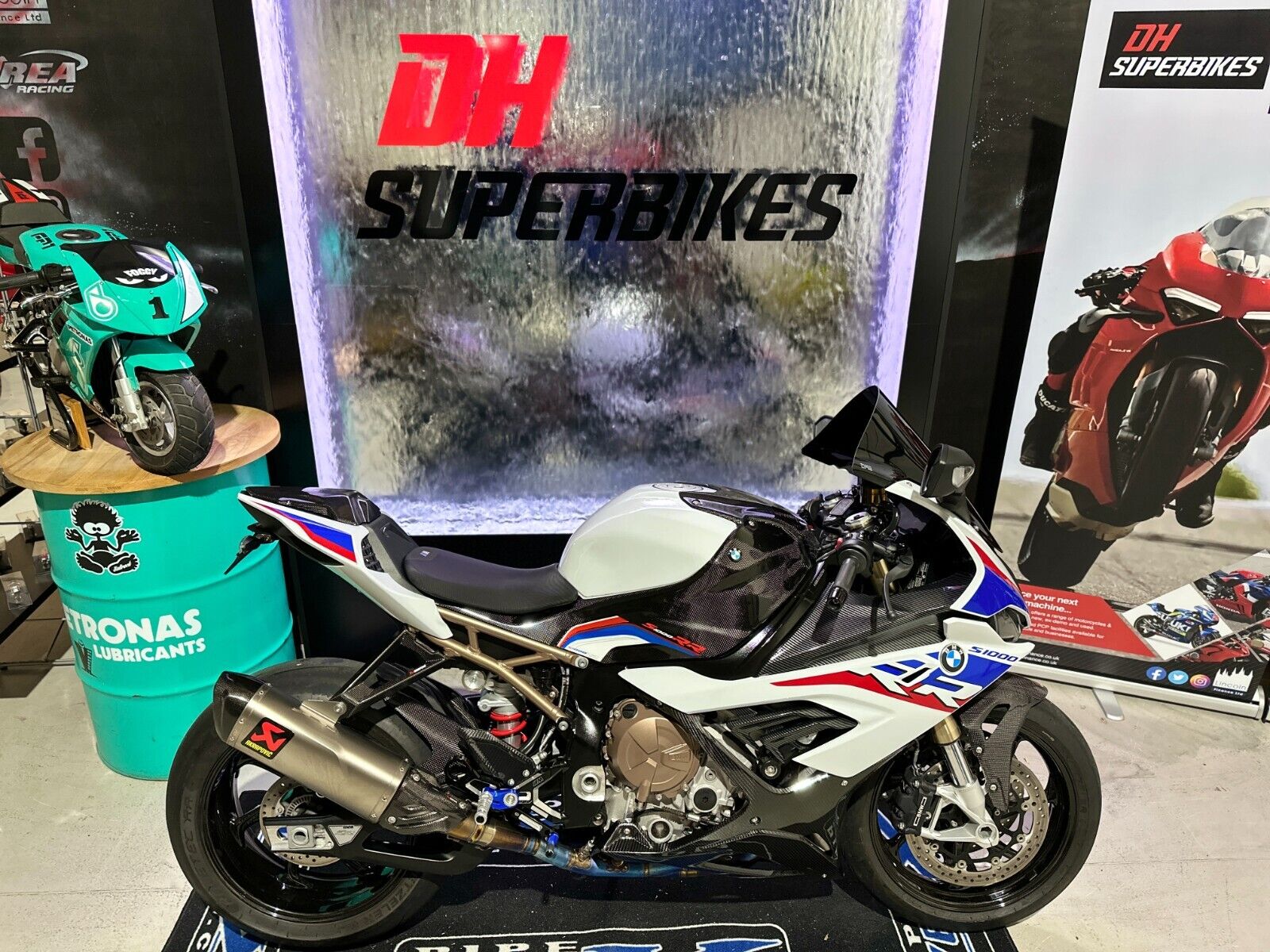 BMW S1000RR M Sport 2020 - M Package M Carbon Wheels BMW Service ...