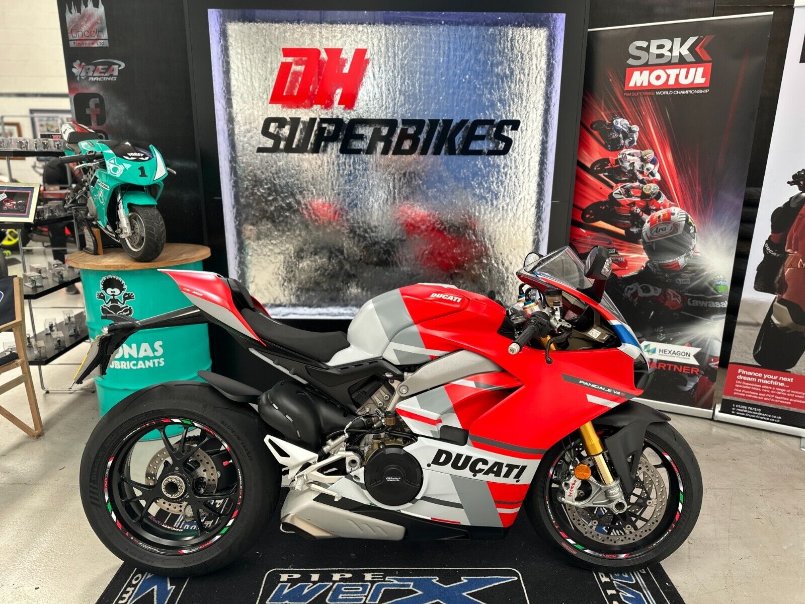 2019 69 Ducati Panigale V4S V4 S Corse 16009 Miles PX HP PCP One Owner ...