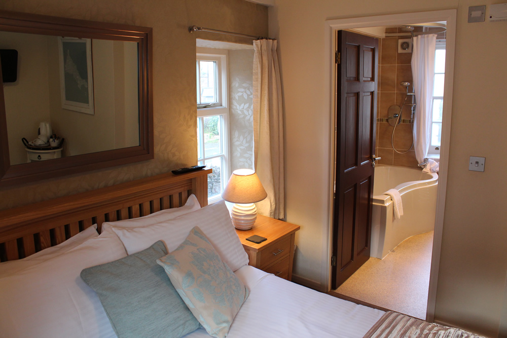 The Halfway House Inn, Kingsand