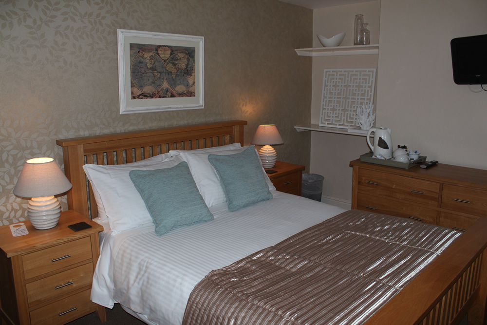 The Halfway House Inn, Kingsand