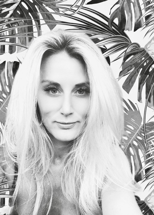 Creative House Productions - Dee Parsons