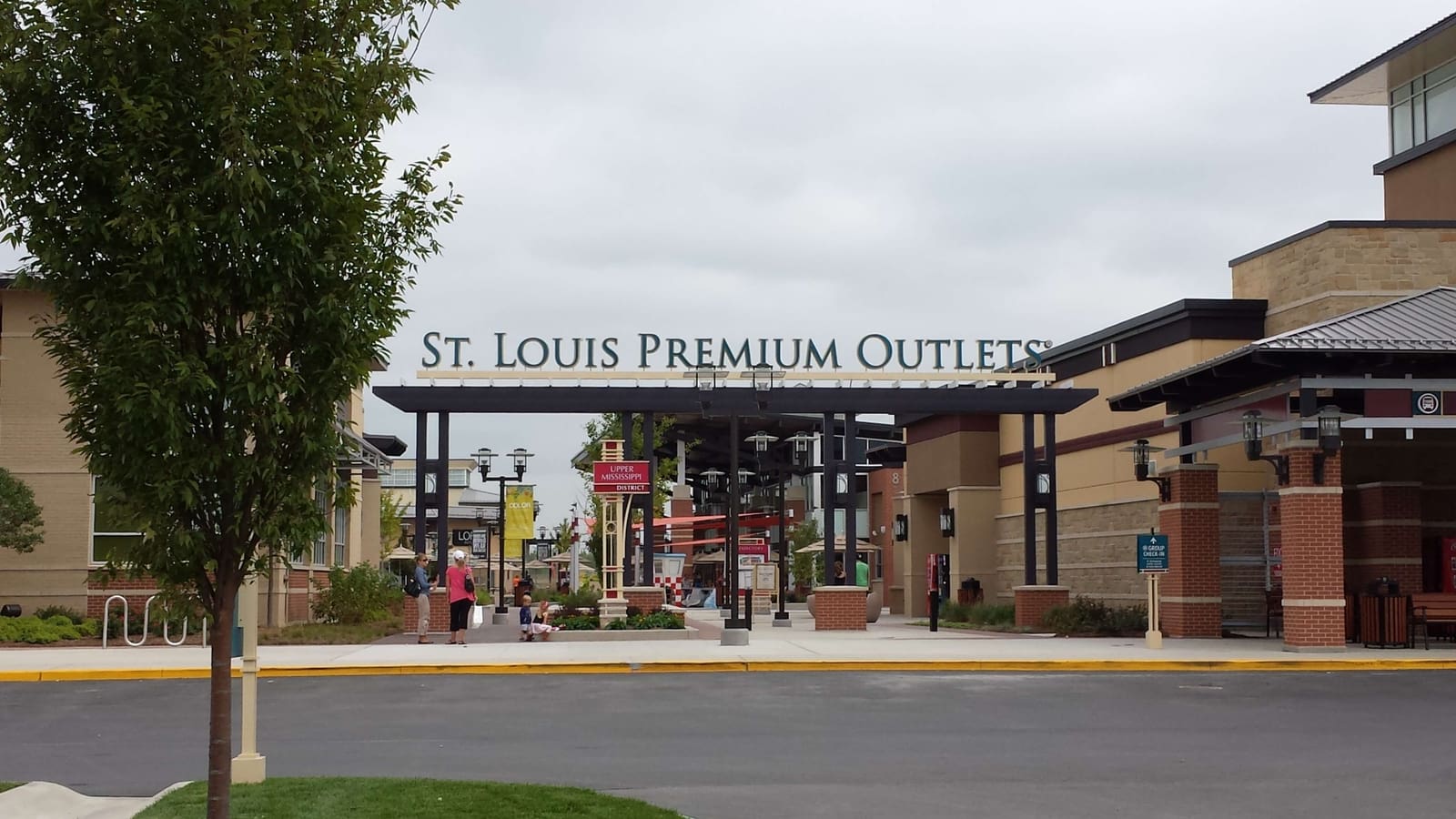 St. Louis Premium Outlet Mall