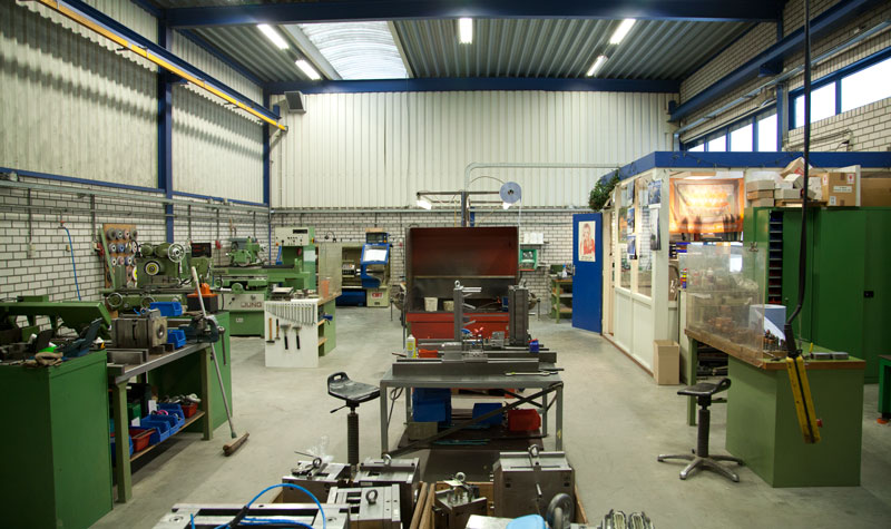 Company visit - Injection moulding