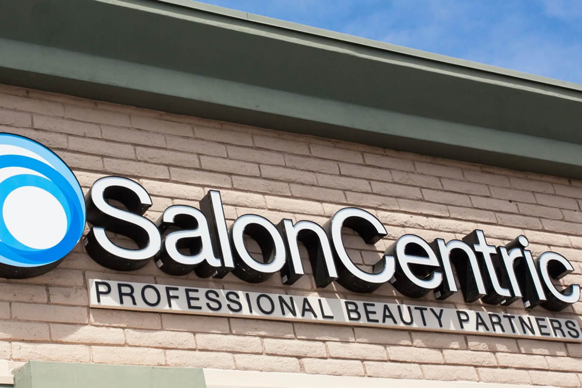 Salon Centric
