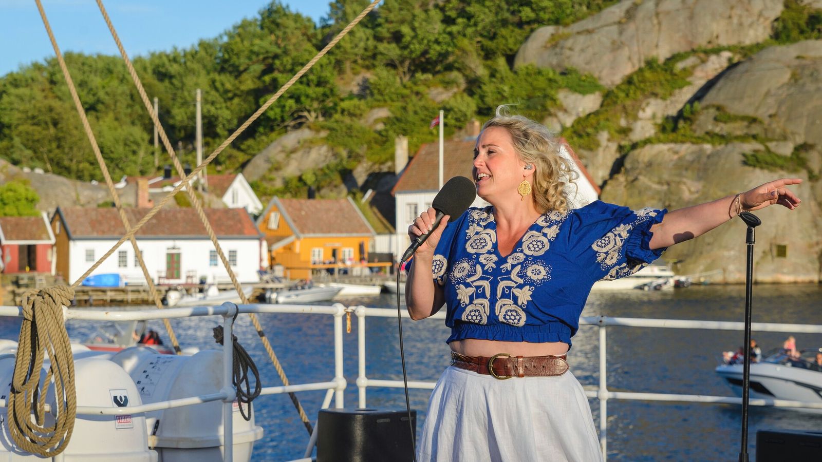 Helene Bøksle konsert & skalldyrcruise - Arrangement - Fullriggeren Sørlandet