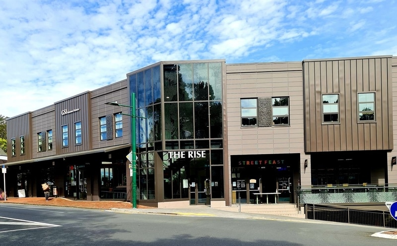 Mold Physiotherapy Specialist-Paul Govier