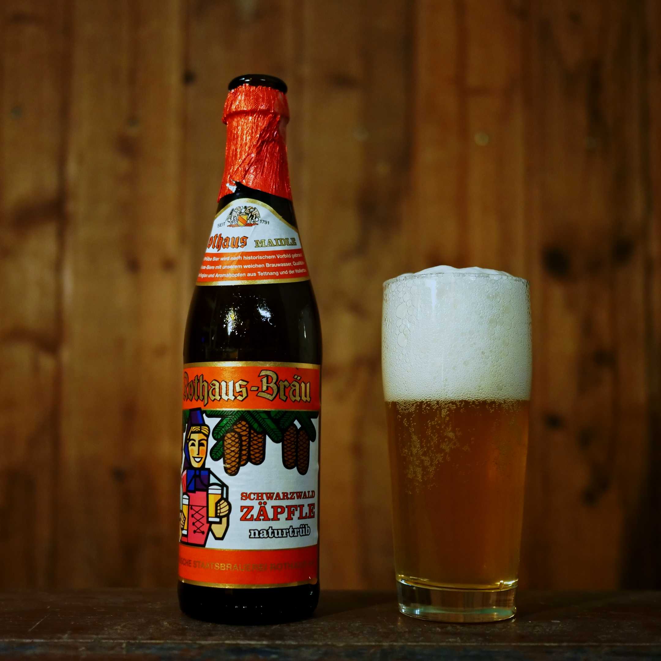 Schwarzwald Zäpfle naturtrüb | Badische Staatsbrauerei Rothaus | OELELSKER