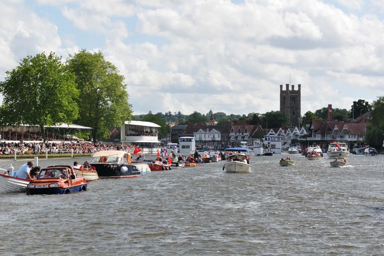Henley on Thames | Thames Rivercruise
