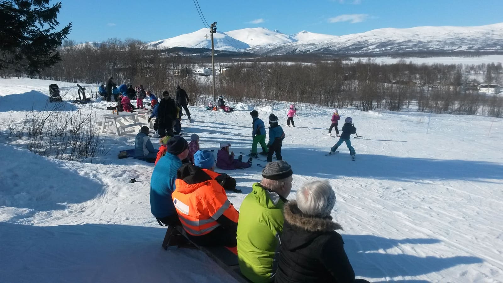 Skibakke | Senja Camping