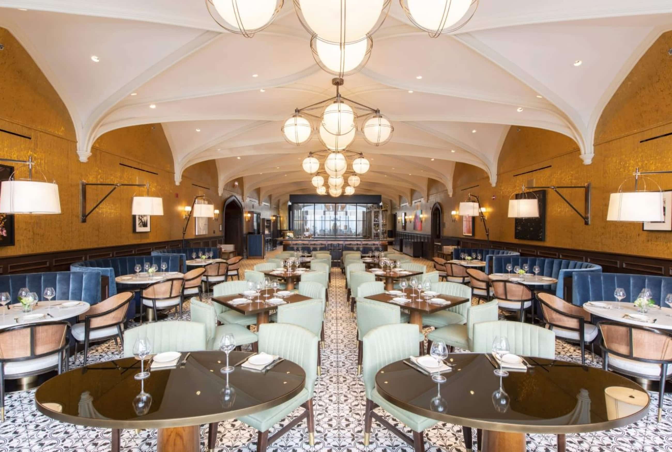 Portfolio | University Club Chicago | Looney & Associates Design