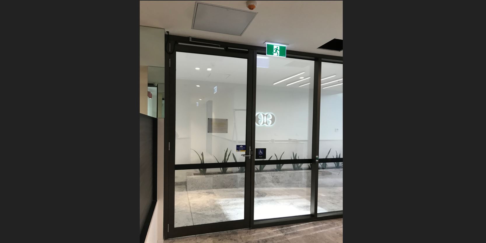 FD20 - Automatic Swing Doors - Access Entry
