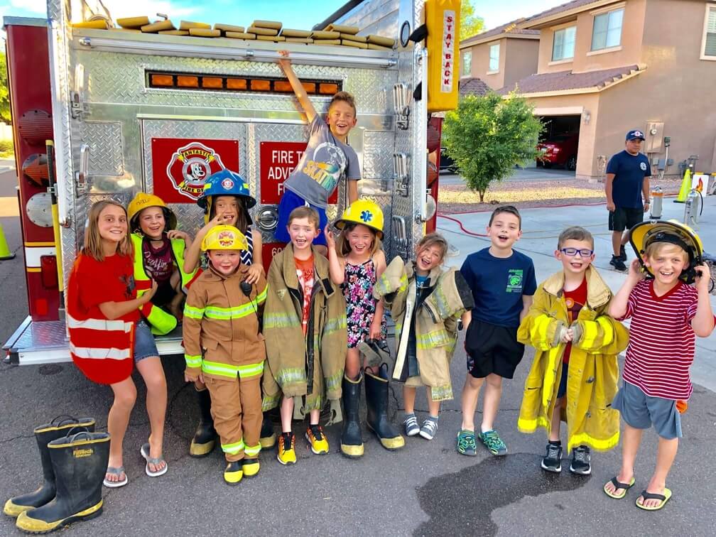Throw a fire truck birthday party! (Guaranteed fun) | Fantastic Fire ...